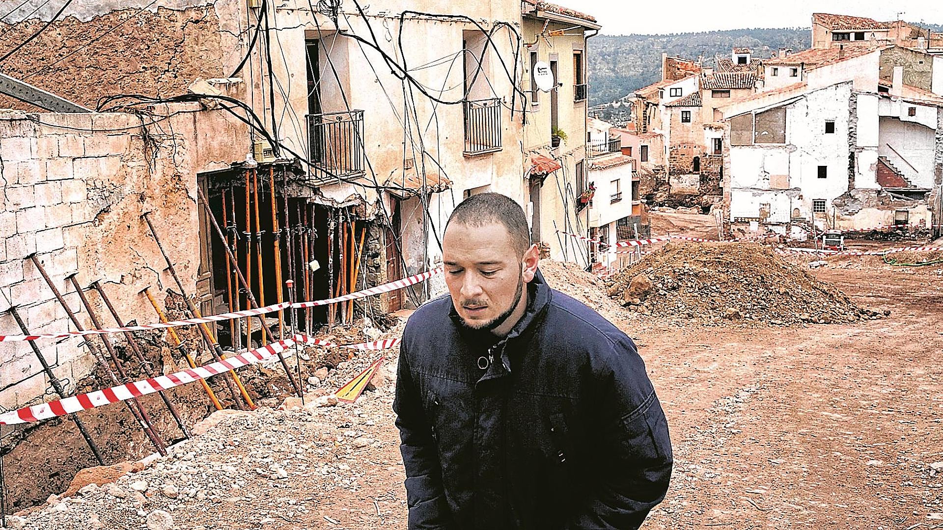 En vídeo: Las imágenes de cómo Letur sobrevive al barro | El Correo